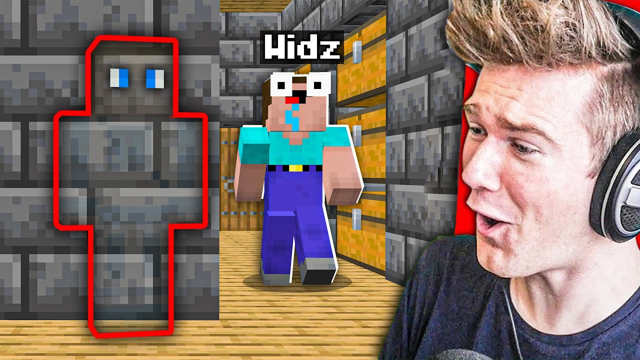 Niewidzialny GoŚĆ W Bazie Widza Troll Xd Minecraft Extreme Youtube