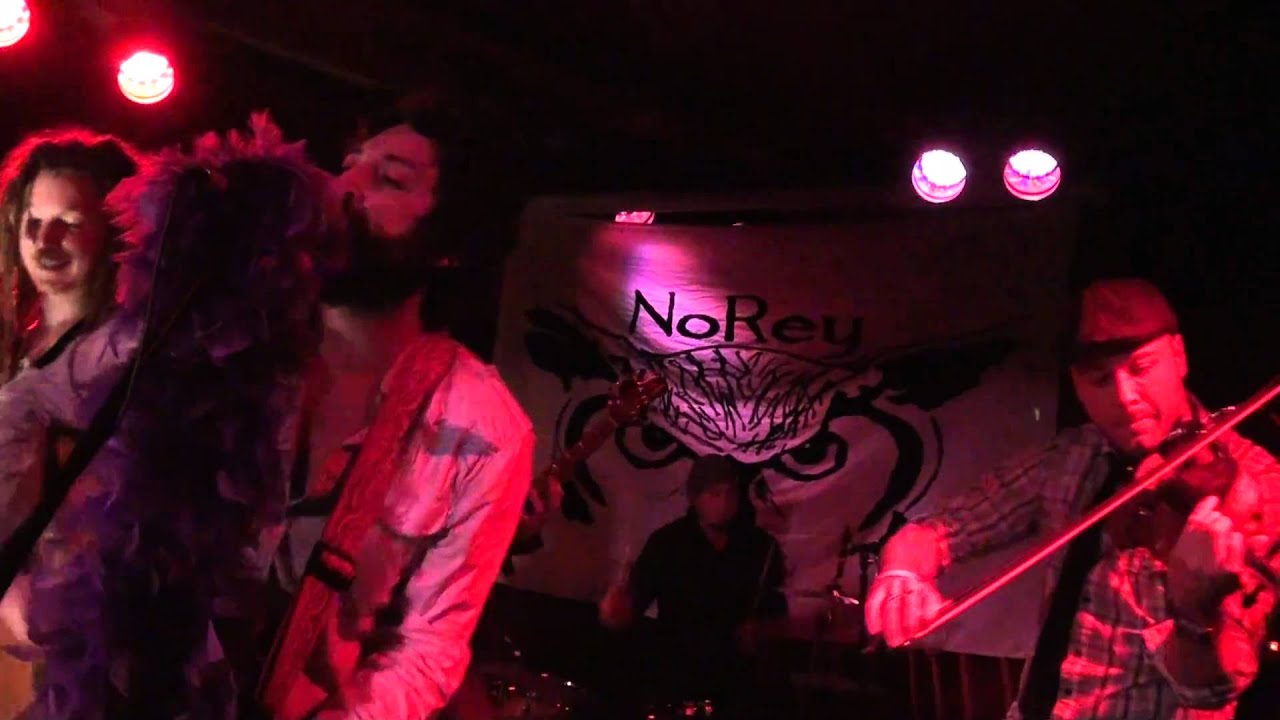 NoRey - On Our Way - YouTube