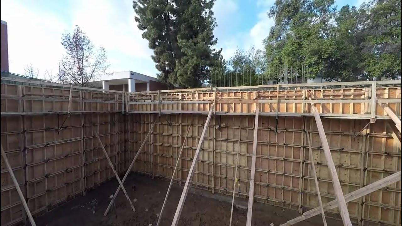 MOUNT SAC AERIAL CONSTRUCTION VIDEO - YouTube