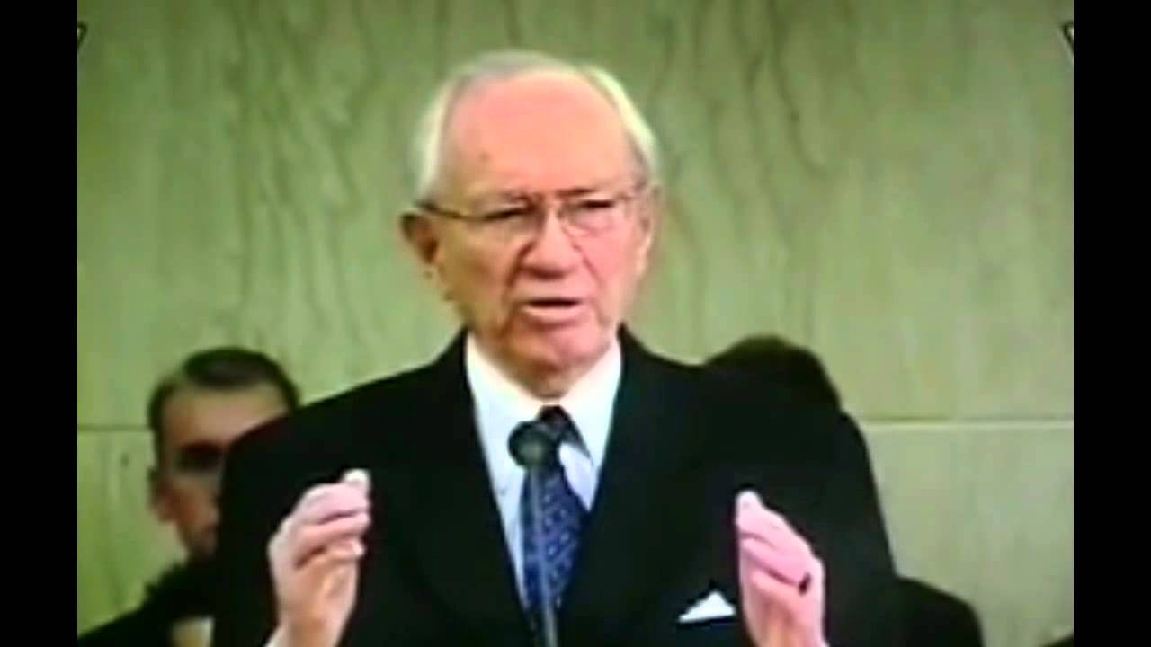 Gordon B. Hinkley - Prophet of God - YouTube