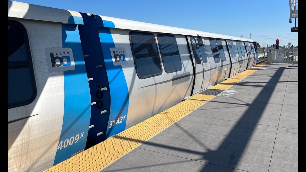 Bart ride on car #3142 on Yellow line - YouTube