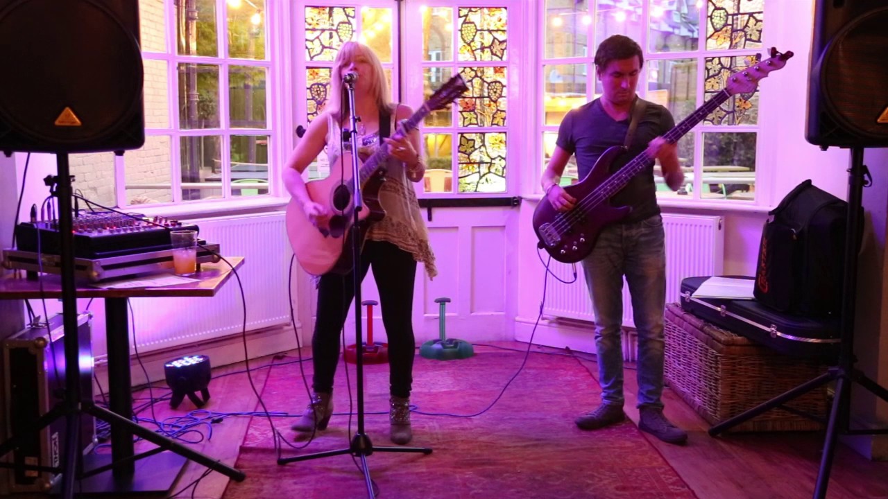 Zoe Webster at the Cherry Tree 6748 - YouTube