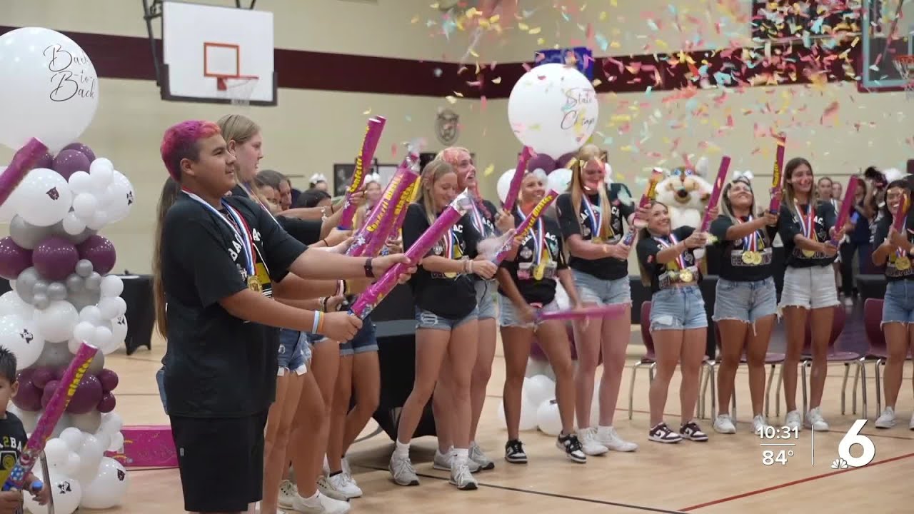 Calallen softball team celebrates back-to-back state championships ...