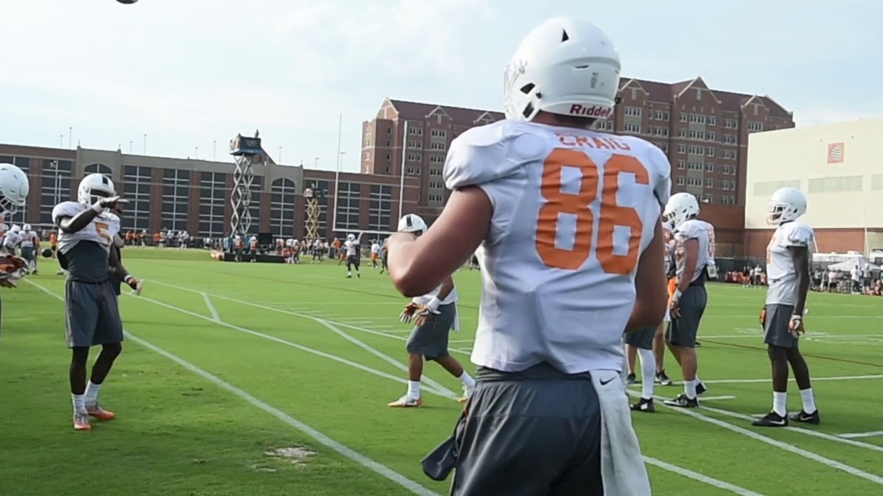 Tennessee Vols football practice Tuesday, Aug. 1 - YouTube