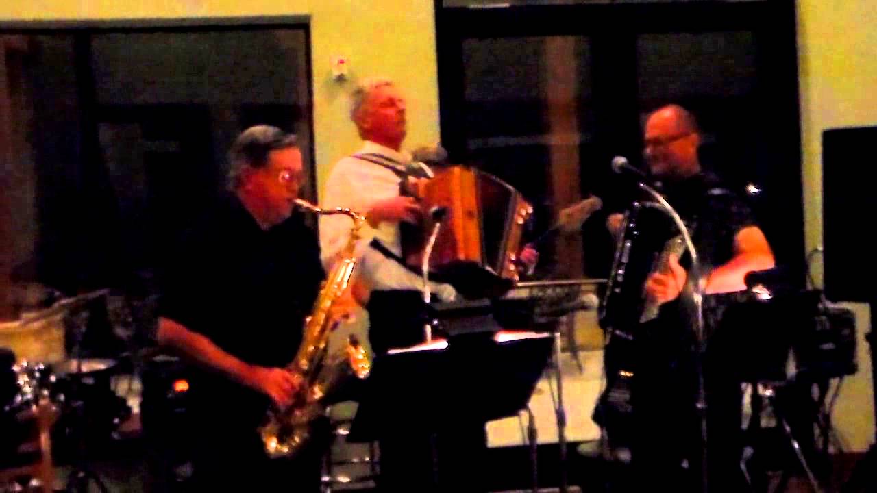 GARY KUNKEL & SOUND CONNECTION POLKA BAND-HOUSTON,TX. 11-15-2014 - YouTube