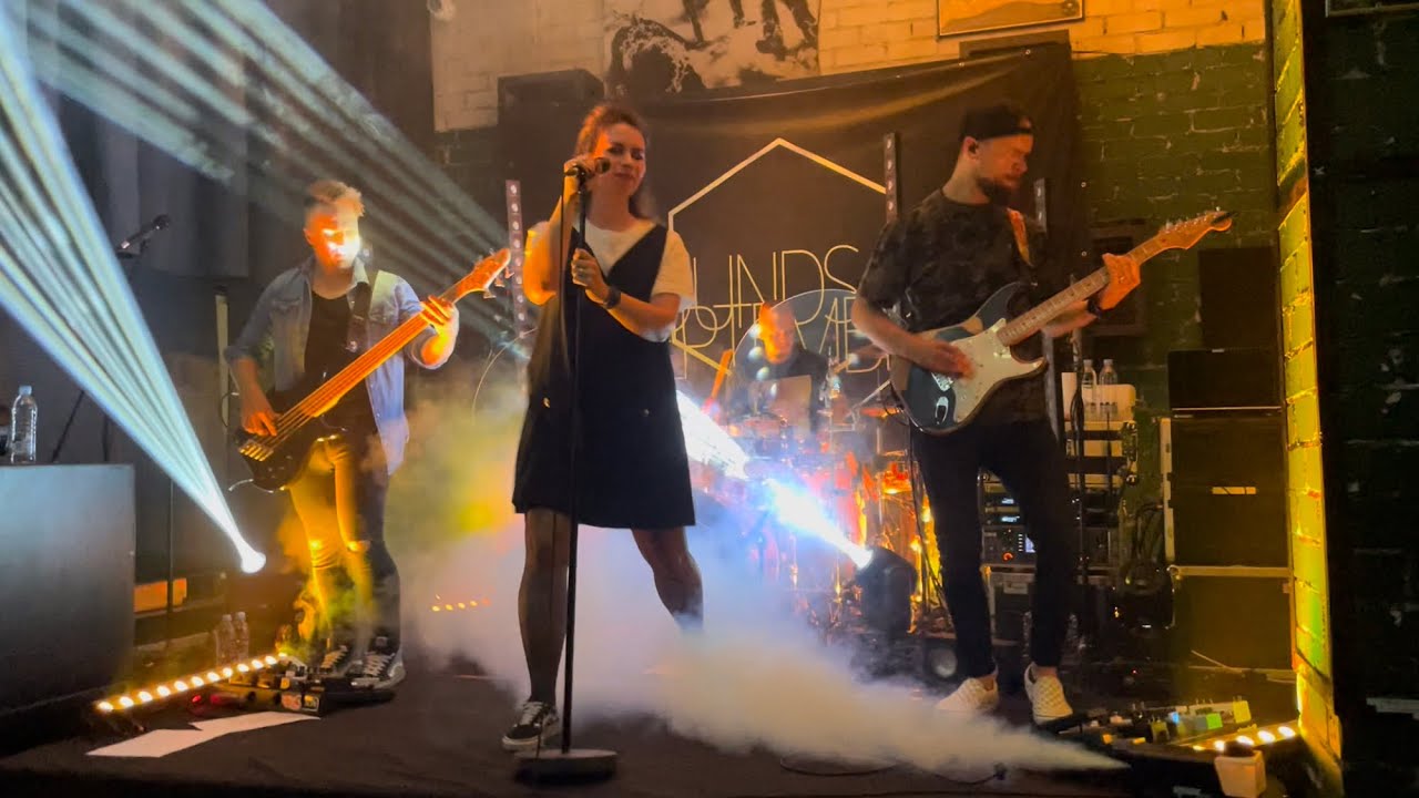 SOUNDS of SEPTEMBER - Running Free (Live @ Wunderbaar, Pärnu) - YouTube