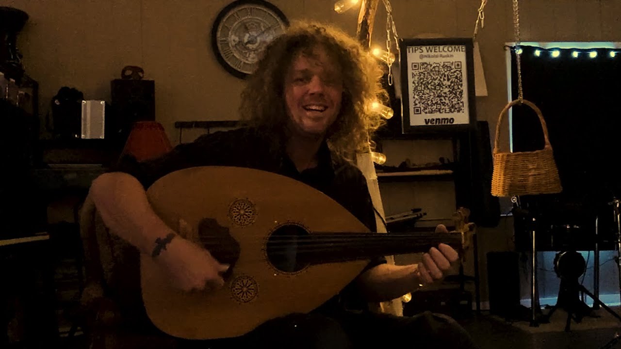 "Hat Ayuha Al Saqi", oud and vocals, traditional Arabic muwashah - YouTube