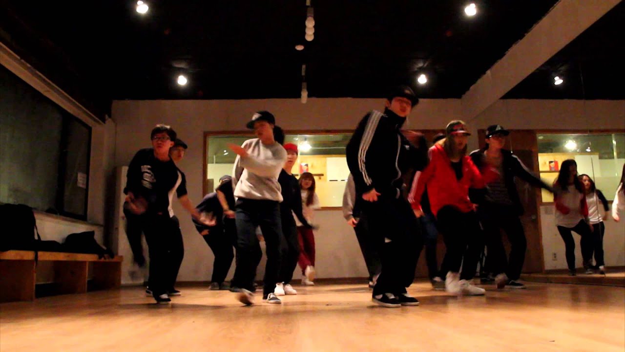 2013.URBANPLAY DANCE ACADEMY-URBANSTYLE CLASS(YOUNG-J) - YouTube