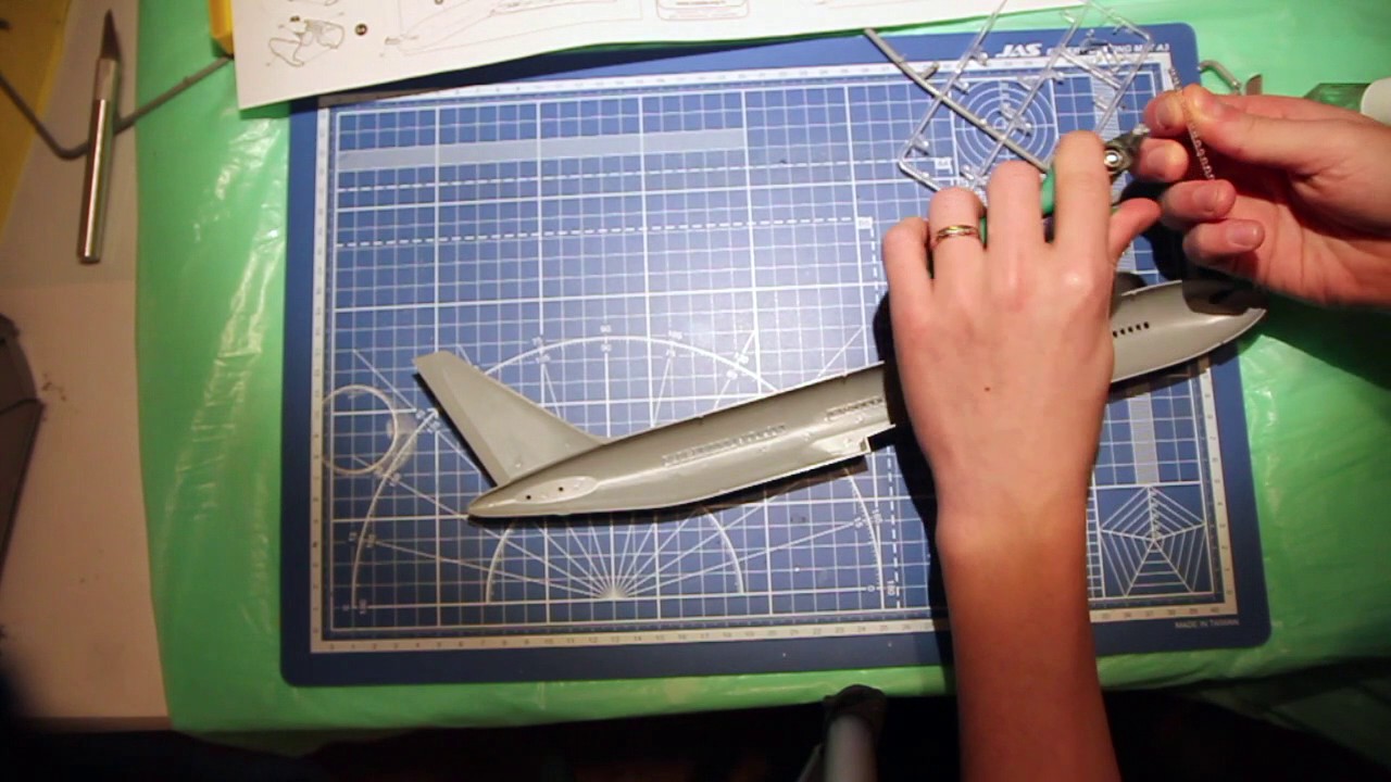Сборка модели "Boeing 767-300" [1] (Assembly model) - YouTube