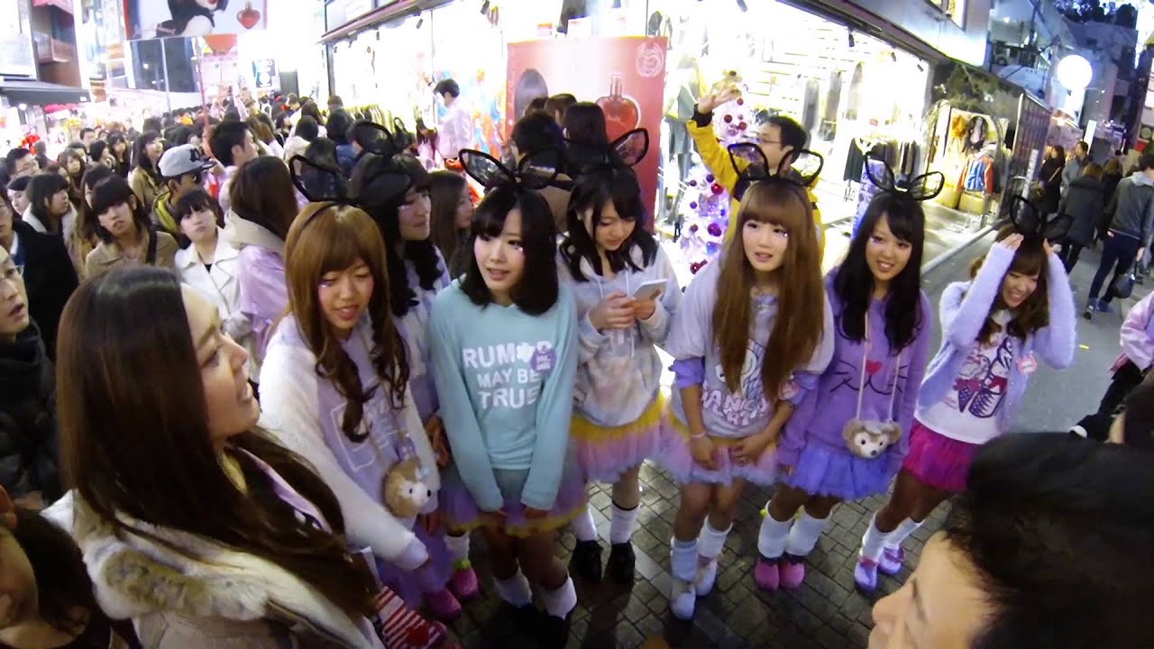 Cute Japanese Cosplay Girls in Tokyo, Japan. - YouTube