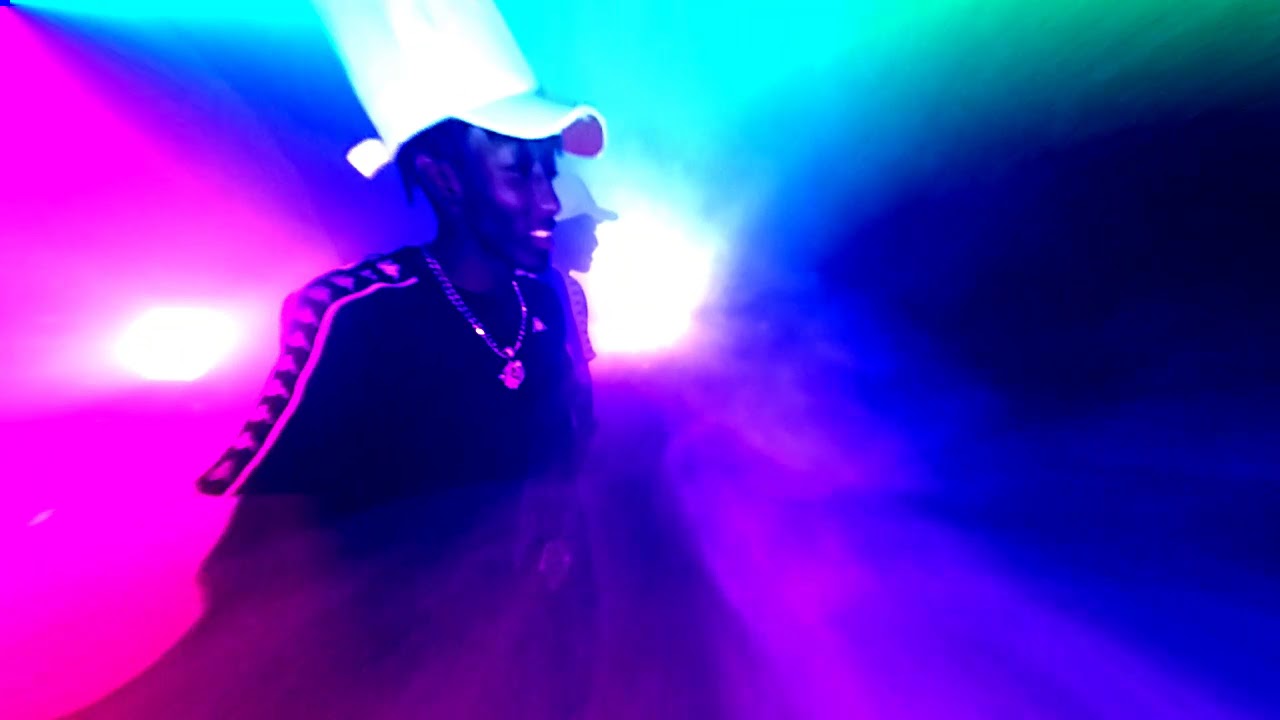 Studio Vibes & Clips(9) - YouTube