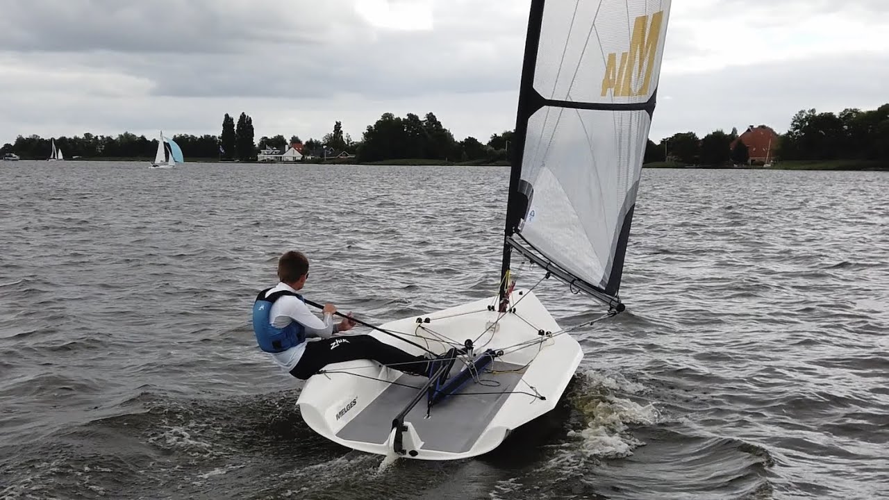 Melges 14 innovatief one design zeilen - YouTube