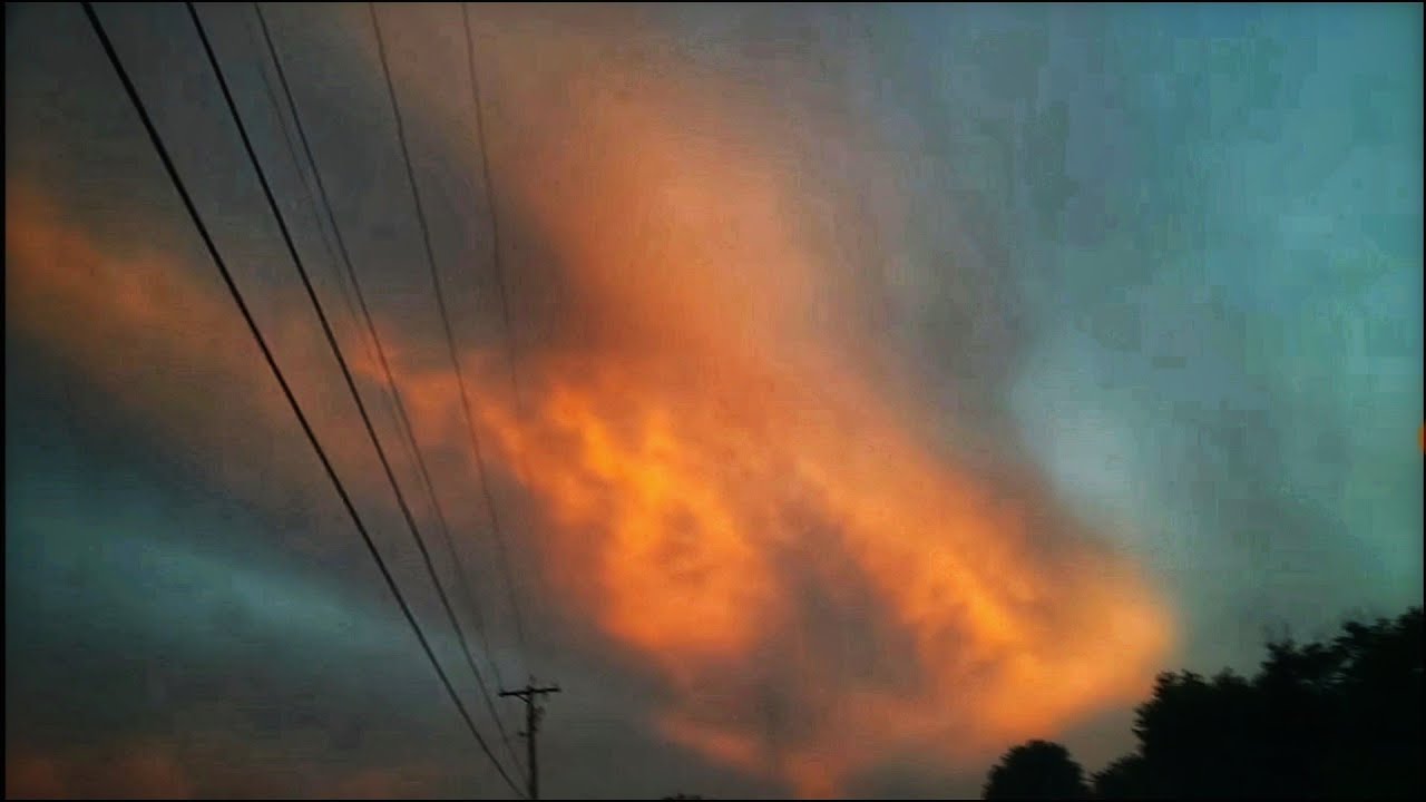 Planet x Nibiru Update, HUGE fiery nibiru system asteroid with 2 tails ...