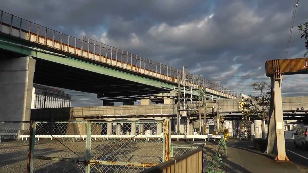 🚅 Steel Barrier to Protect Japan Shinkansen Bullet Train - Japan Train ...