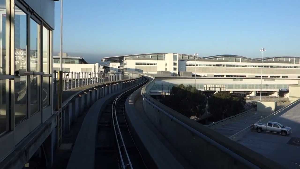 Вокруг аэропорта Сан Франциско / SFO Red Line AirTrain loop - YouTube