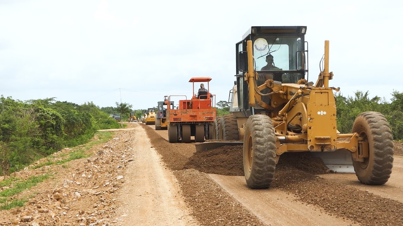 How To Process Of Building Road Foundations In The Province Using ...