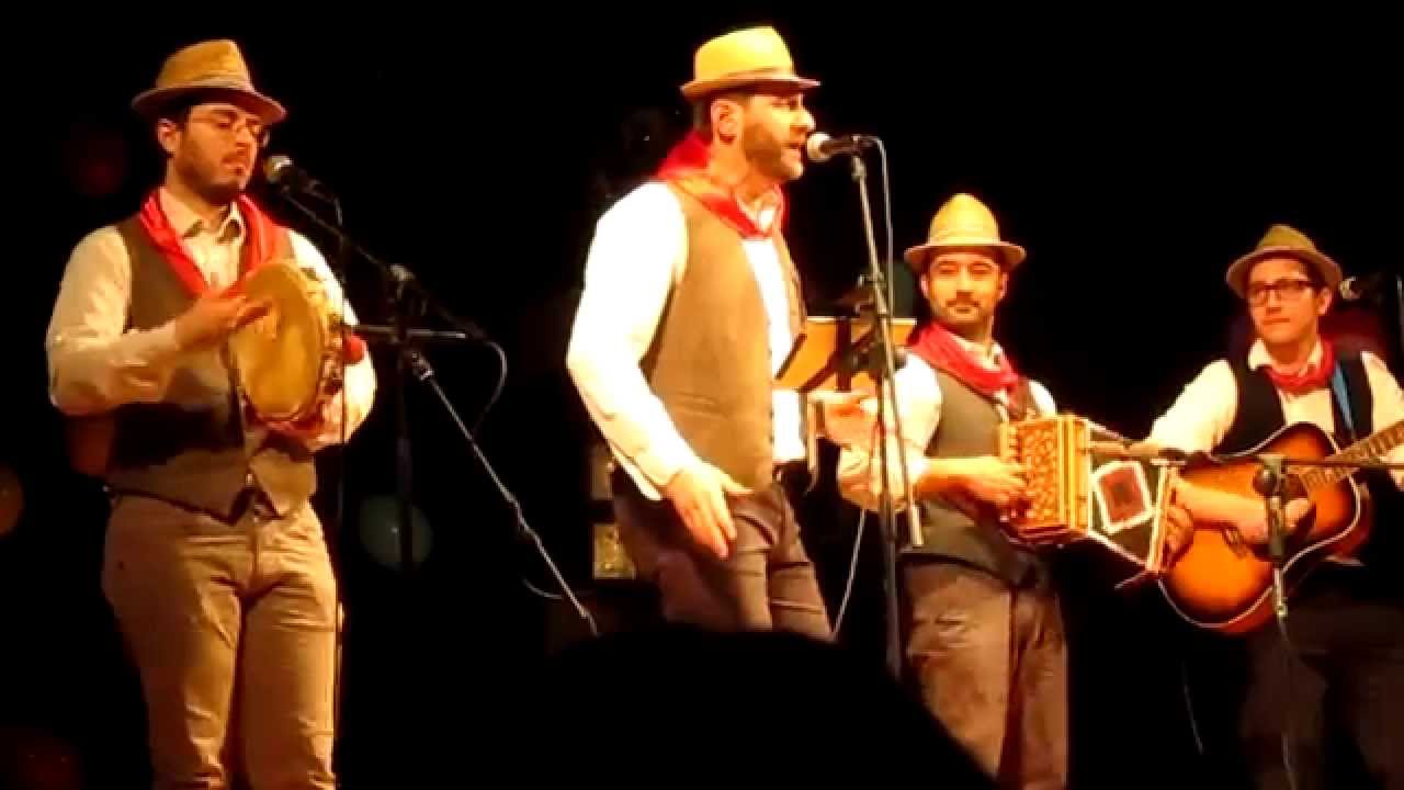 Saltarello - YouTube