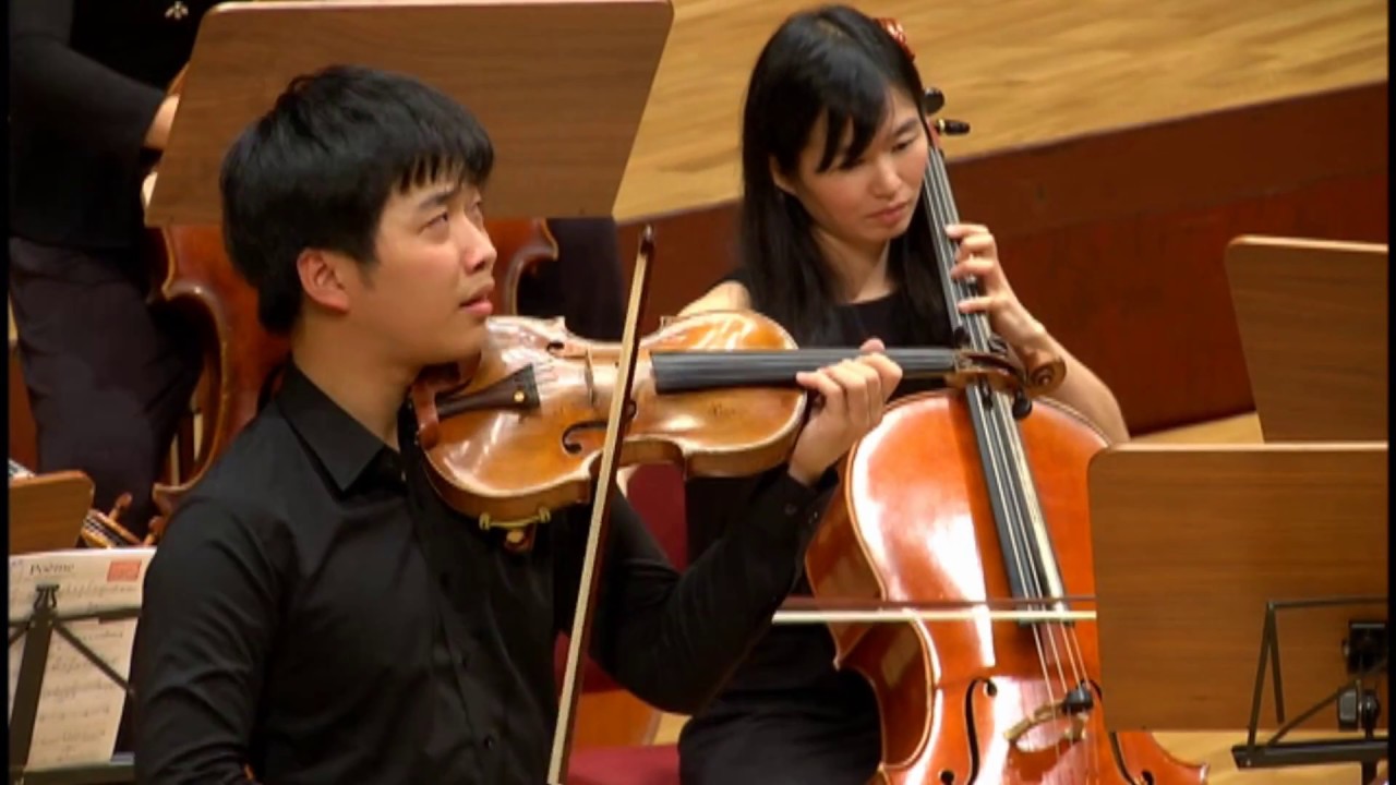 William Wei --- Manuel M. Ponce/ J. Heifetz Estrellita - YouTube
