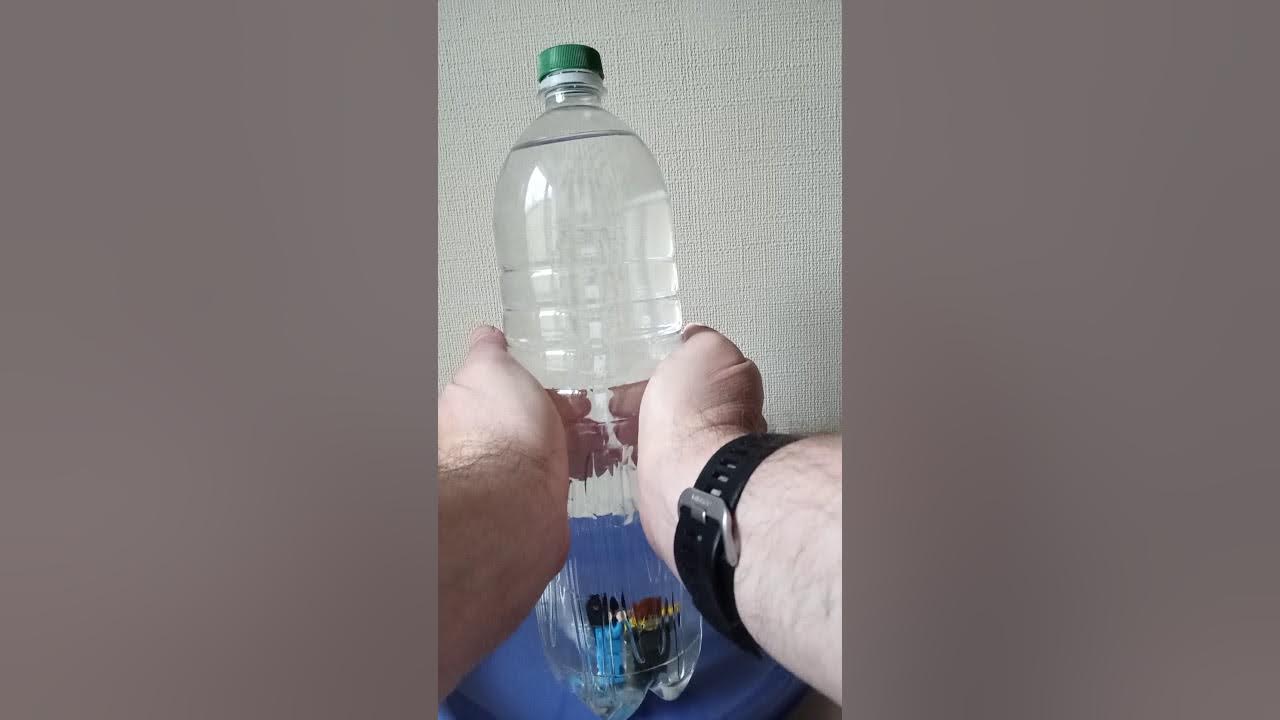 Развиваюшая игрушка Картезианский водолаз. Cartesian diver. - YouTube