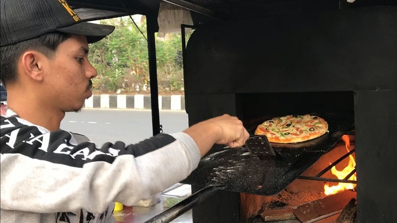How To Make Wood Fire Pizza on Live | Live Pizza Making on Street ...