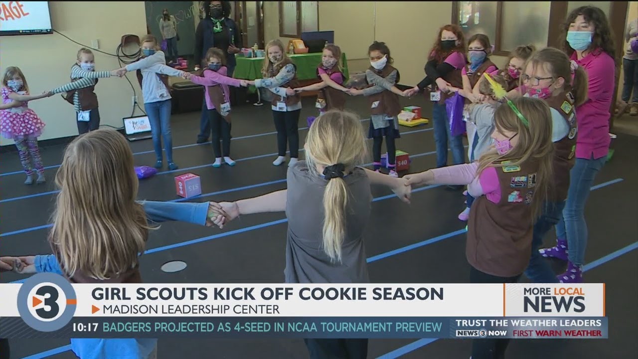 Girl Scouts kick off cookie season with CookiePalooza - YouTube