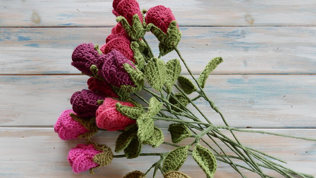 How To Crochet a Rose - Yarn Scrap Friday - YouTube