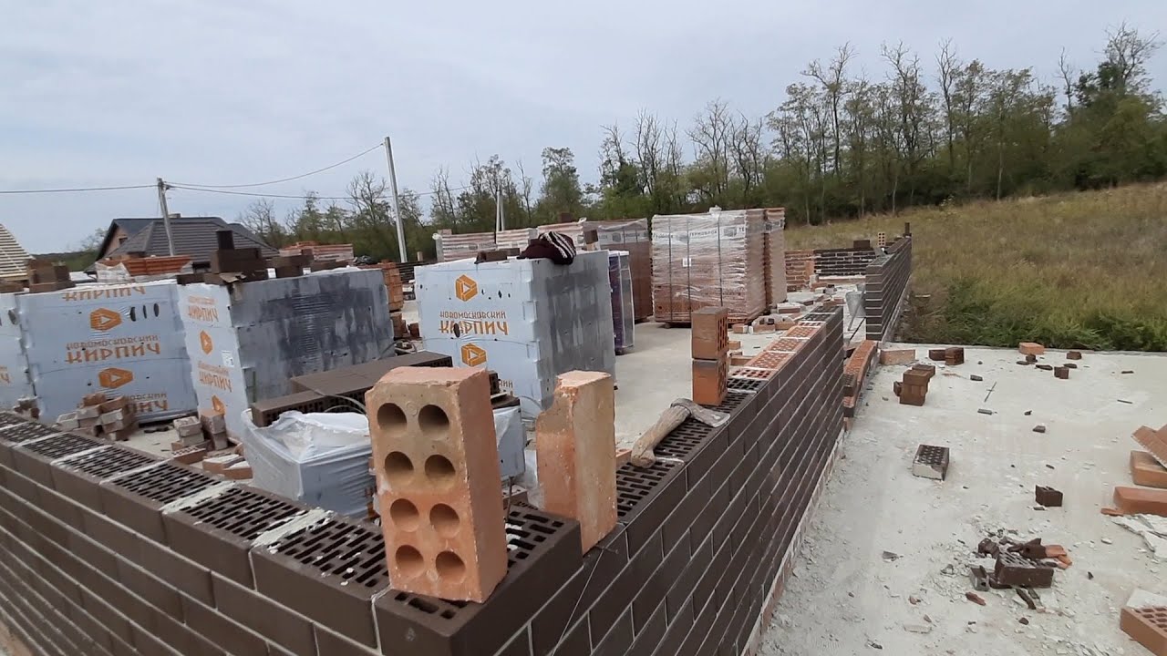 Bricklaying, NEW extension.... FLINT blockwork 🧱 - YouTube