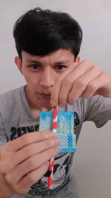 simple magic trick 😱 #shorts - YouTube