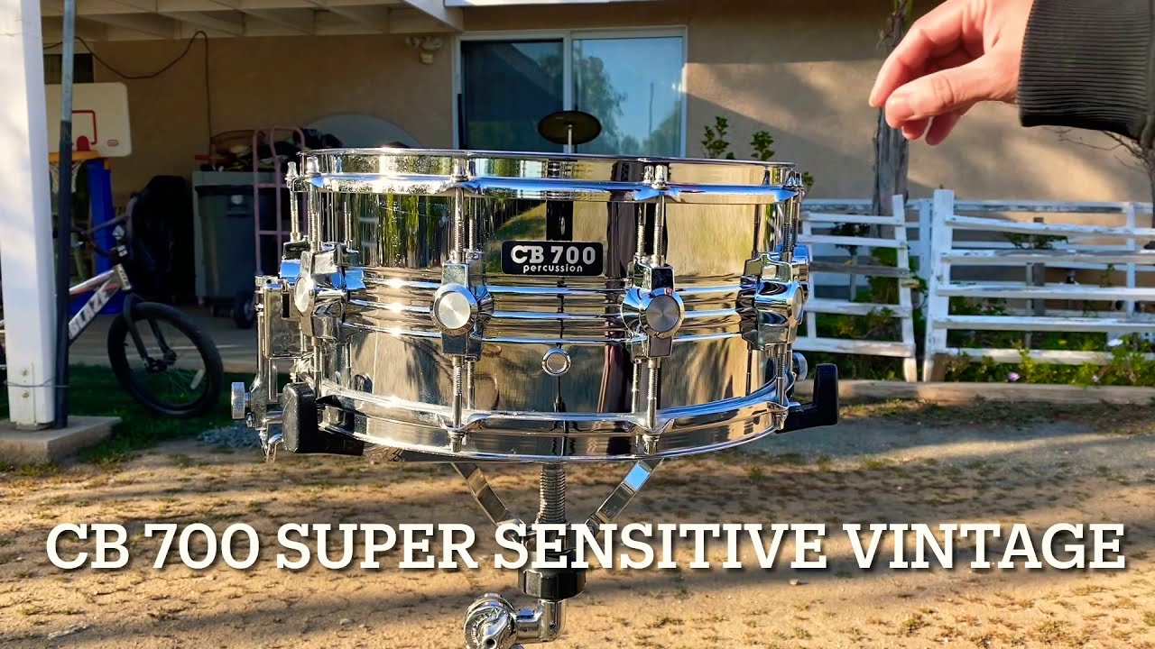 CB 700 Vintage Tarola Tarolero Snare Drum - YouTube