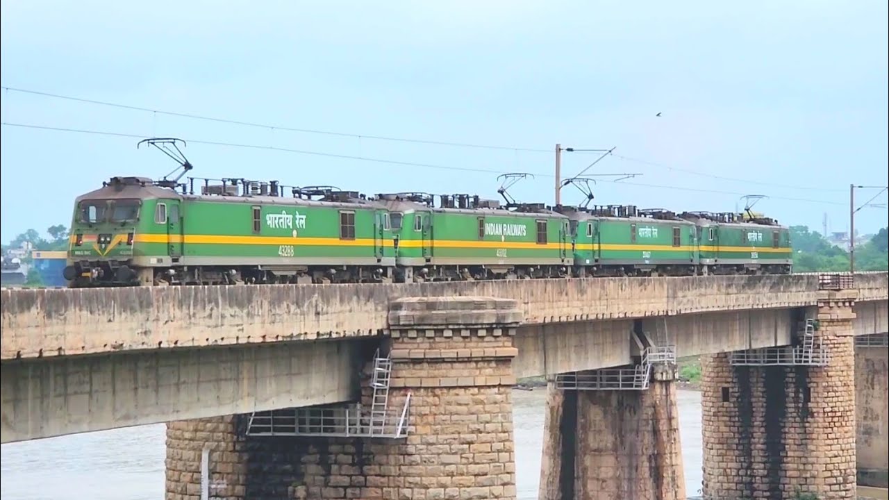 HASDO RIVER CROSS THE TRAIN ENGINE AND OTHER TRAINS RUN TRACK ...