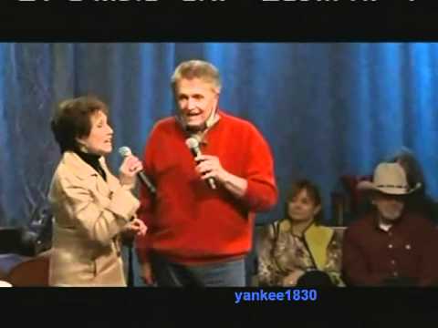 Bill Anderson & Jan Howard - "Dis-Satisfied" - YouTube Music