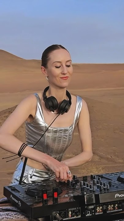 Techno set from Paracas Peru #youtubeshorts #dj #electronicmusic #technoproducer #techno #short ...