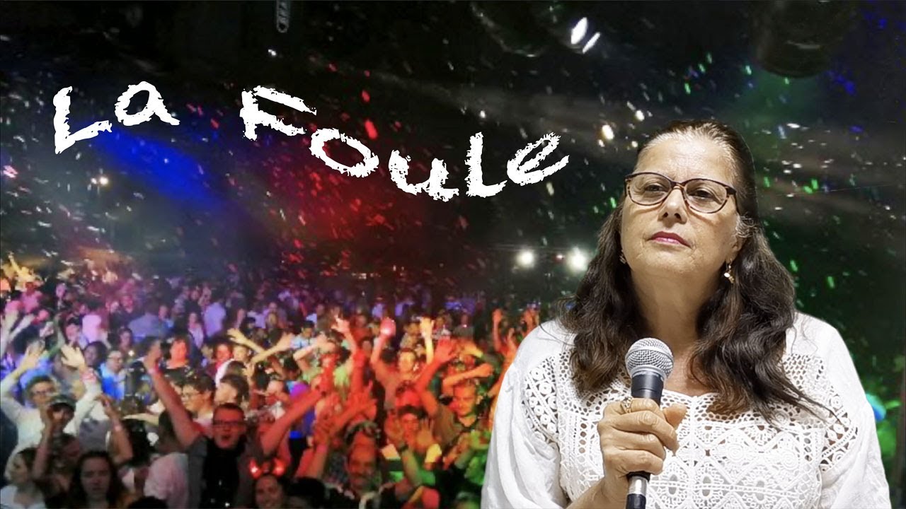 EDITH PIAF 🎼 LA FOULE 🎹 Chanson Française 🎼 Paroles - YouTube