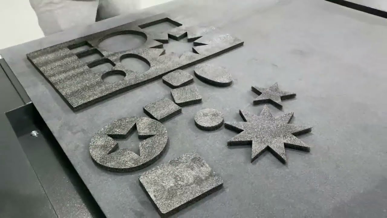 IECHO PK1209 10mm EVA Foam Cutting (EOT, E43 blade) - YouTube