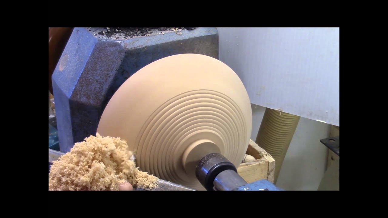 Beading with spindle gouge - YouTube