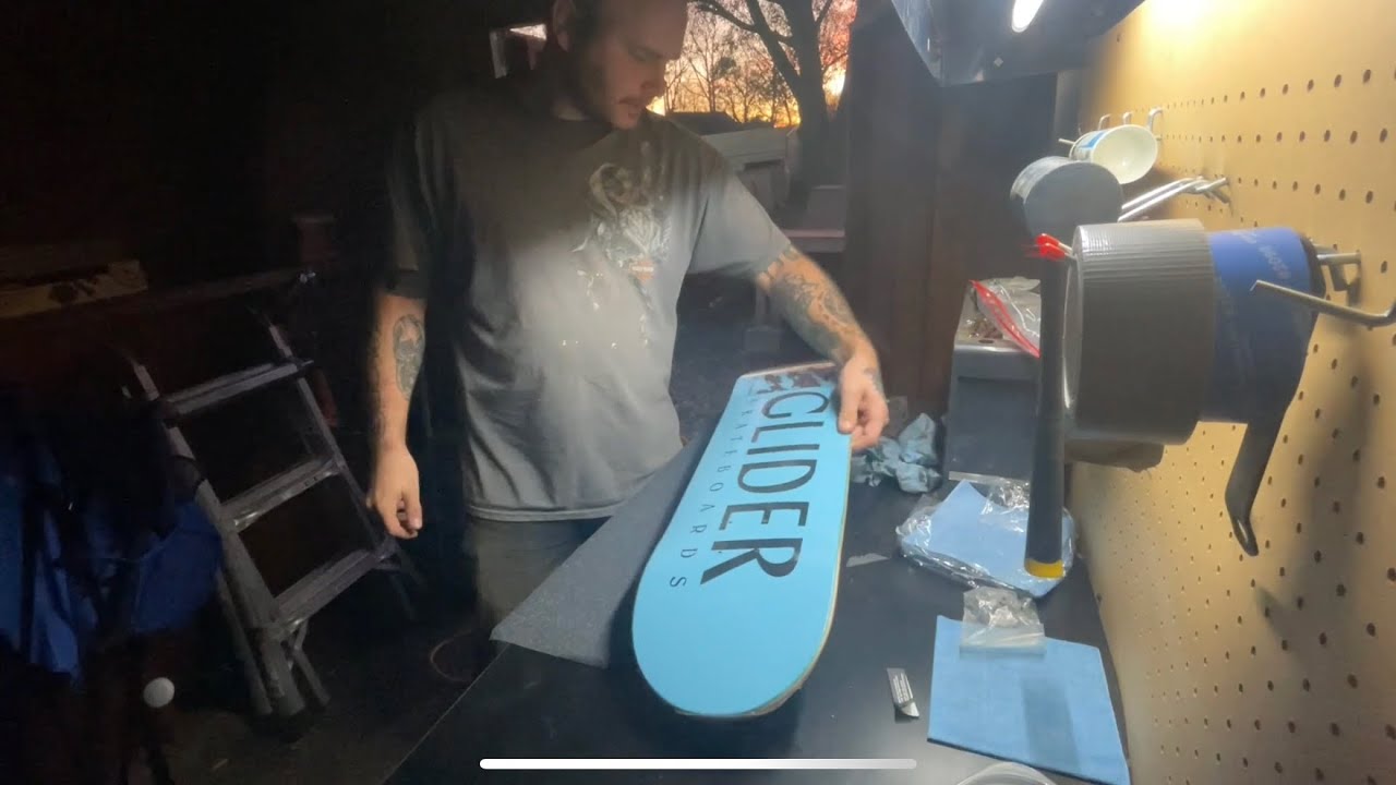 Trying out Glider skateboards - YouTube