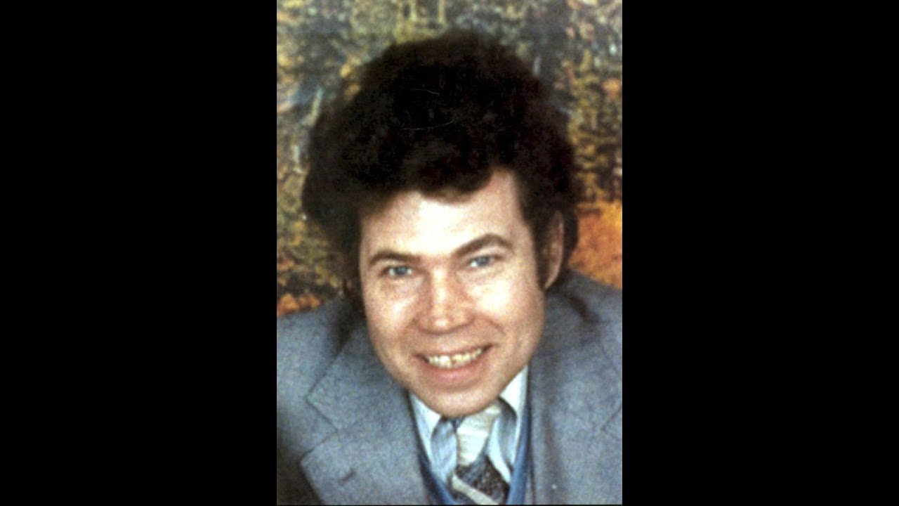 Fred West (1941-1995) mass murderer - YouTube
