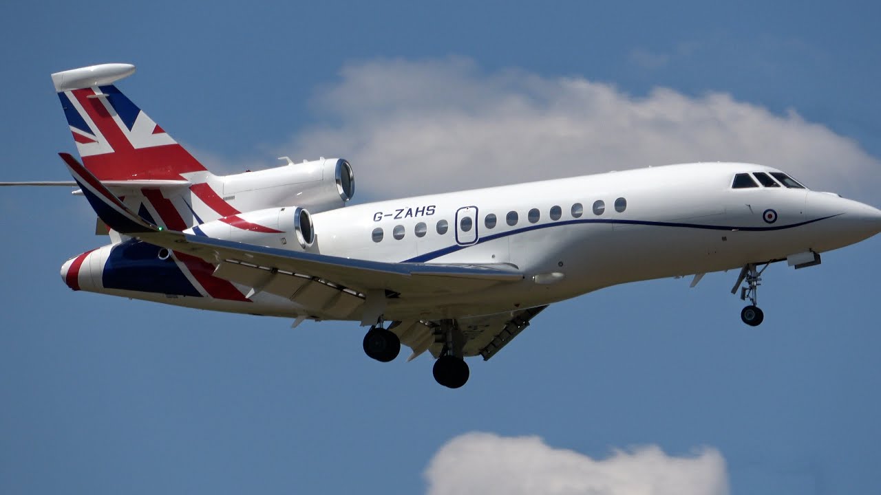 British Royal Flights. Departure and Arrival. Duchess of Edinburgh ...