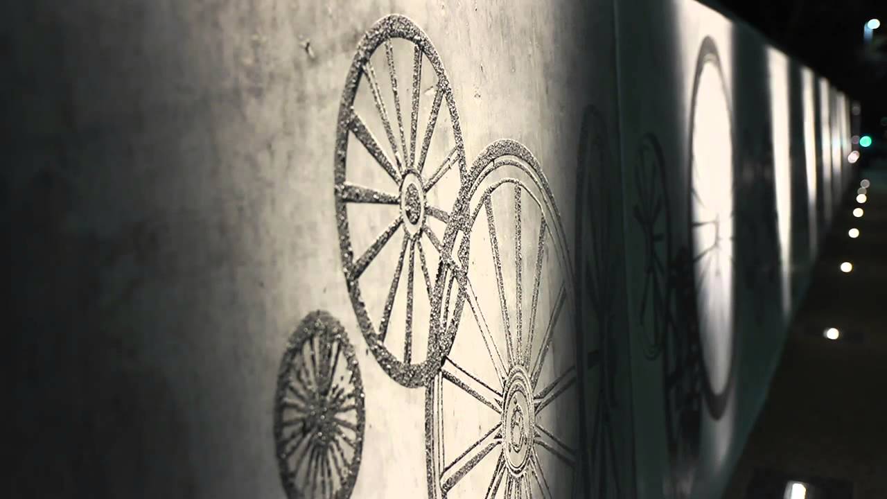 Story of the Northern Road Bridge - YouTube