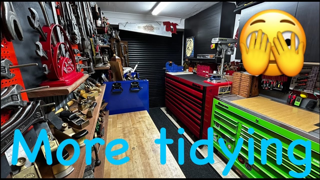 Workshop tidy lots of rusty rusty wrenches - YouTube