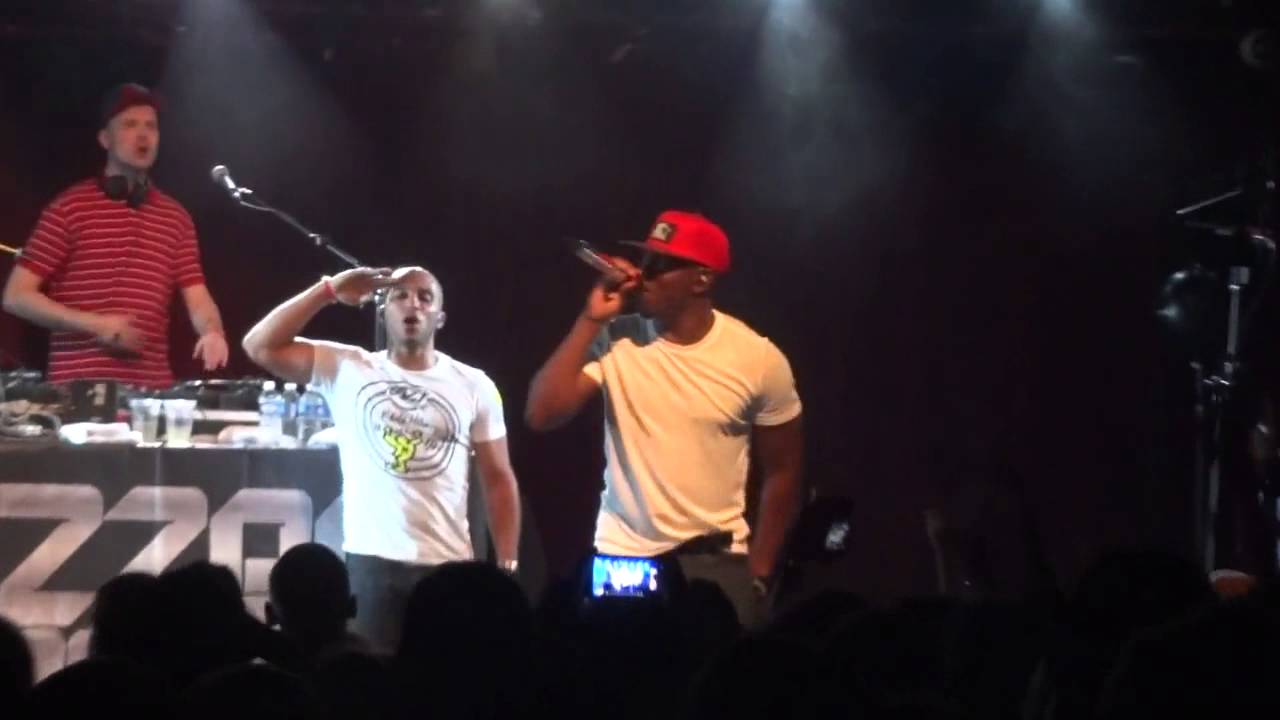 Dizzee Rascal - Fix Up, Look Sharp Live - YouTube