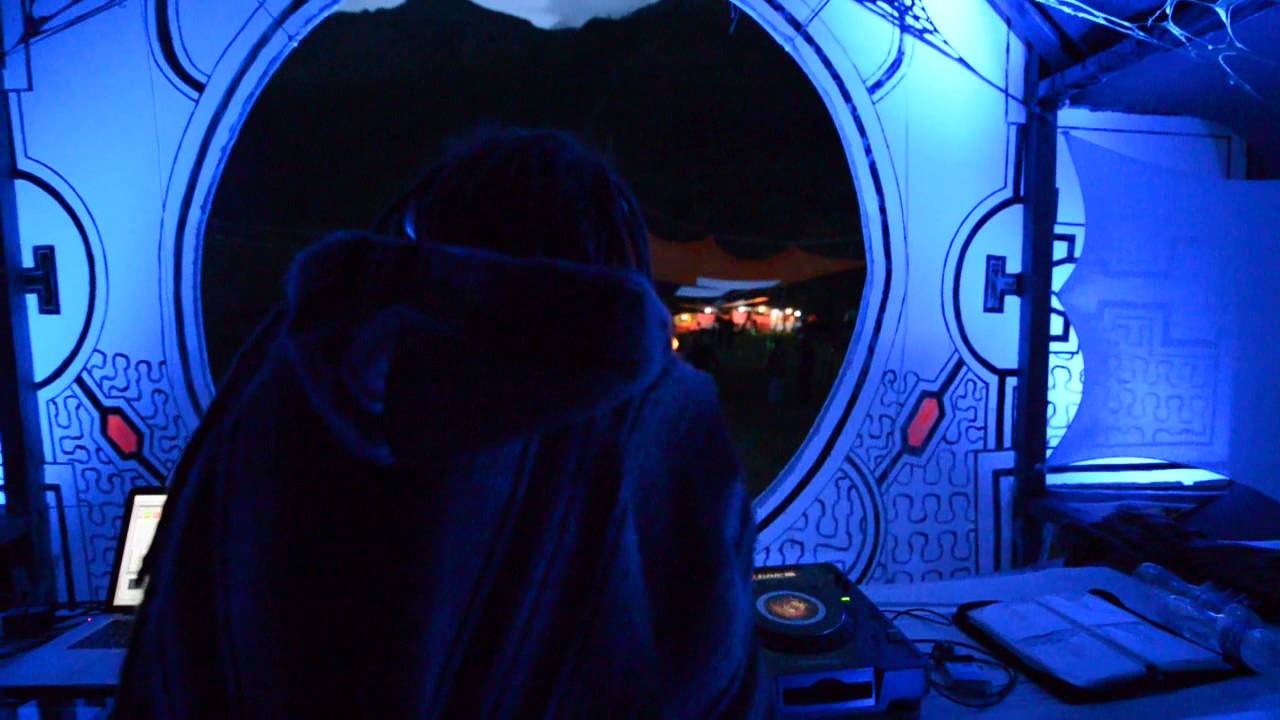 Dj Gnomopo - Arkana Festival 2015 - YouTube