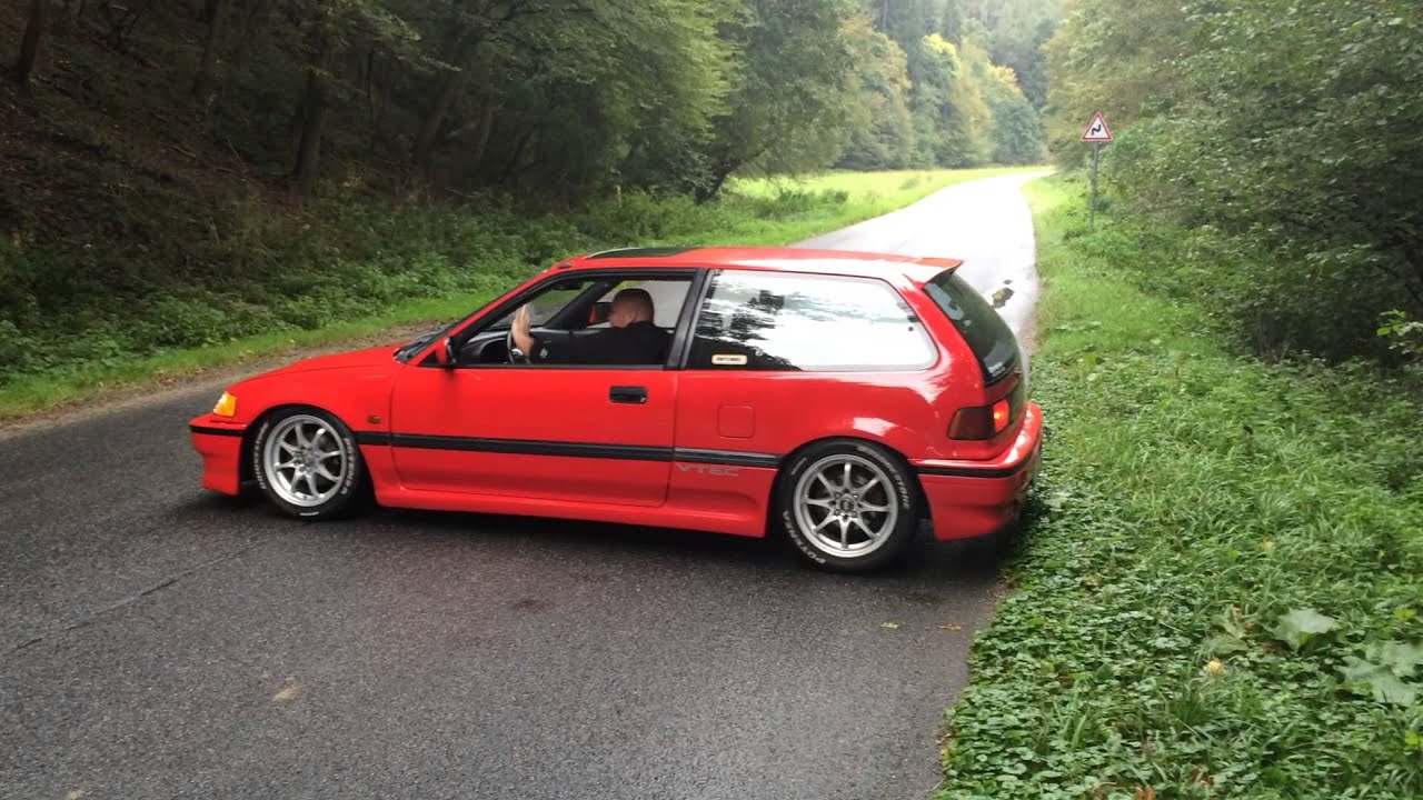 Ed6 d15b2 vs Civic Qp b16 - YouTube