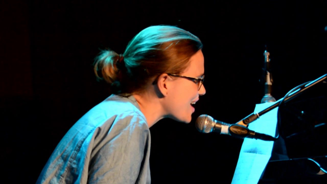 Signe Nørgaard - Forår Fatale - YouTube