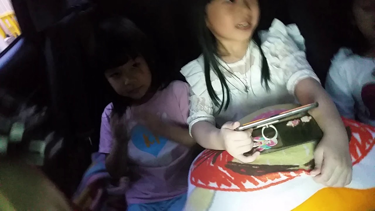 Mami,Yok,Ploy and Phet - YouTube