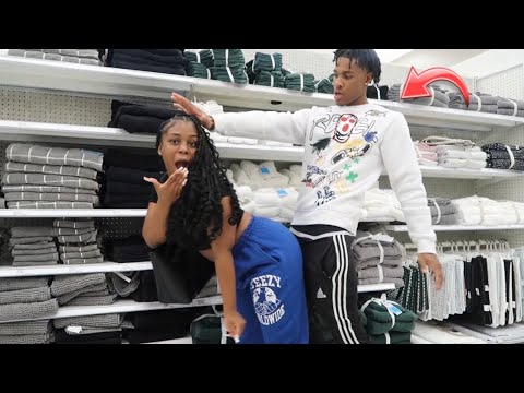RANDOMLY BENDING OVER IN FRONT OF BOYFRIEND IN PUBLIC PRANK 😍 *MUST ...