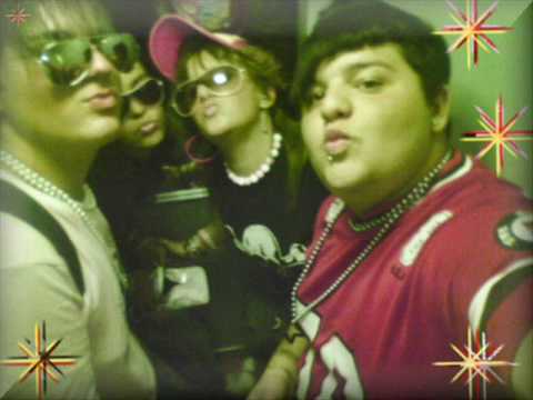 Metallari vs Truzzi - YouTube