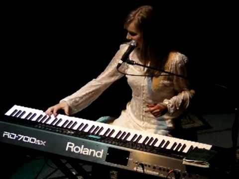Allie Farris at The Kessler Theater in Dallas - YouTube