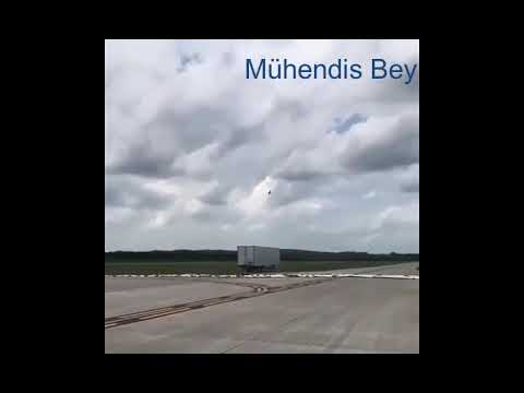 Sadece Türk Pilotları Yapıyor.. Dünyada Hiçbir Ülkenin Pilotu Yapamıyor...