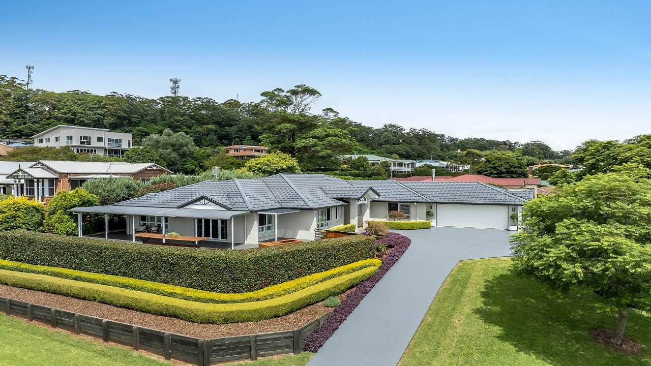 SELLING | 1 Martindale Court, Mount Lofty - YouTube